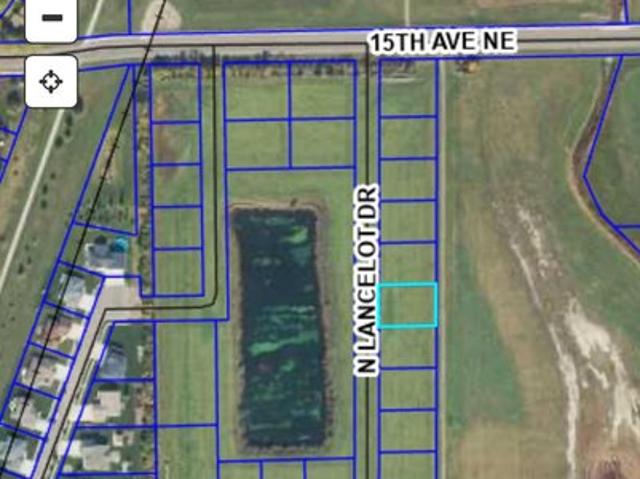 1302 N Lancelot Dr, Aberdeen, SD 57401