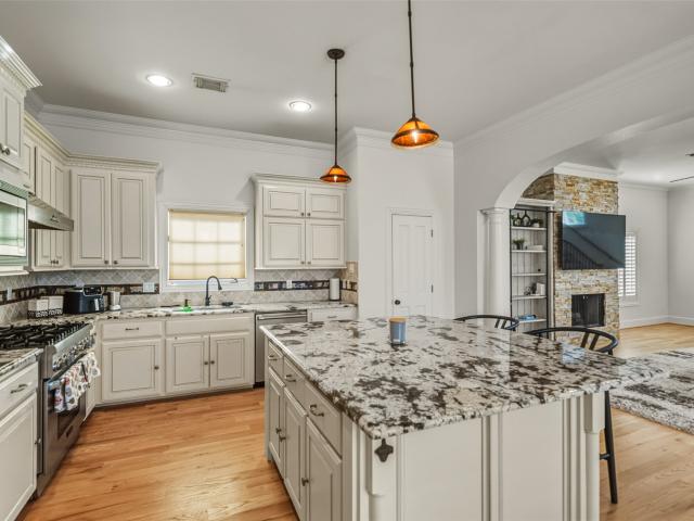 1302 Antoine Drive A