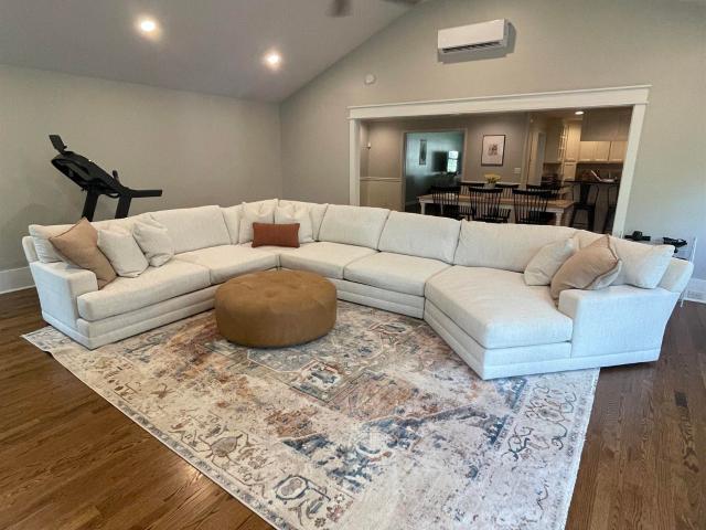 1302 Cleermont Drive