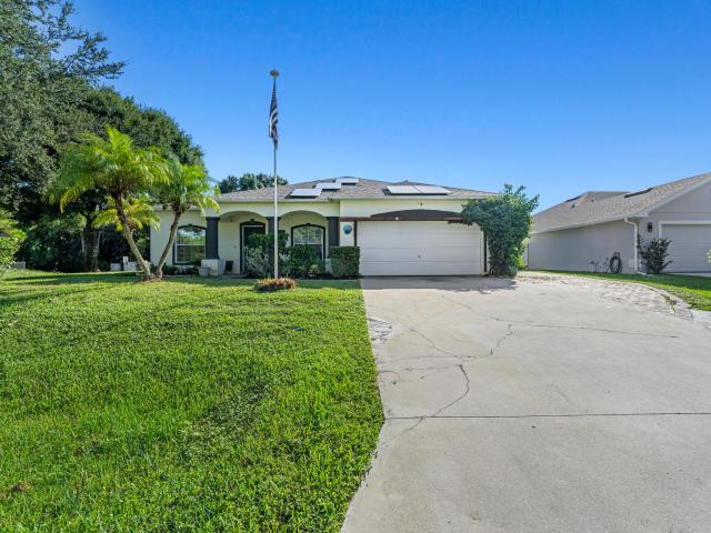 1302 Coverbrook Ln, Sebastian, FL 32958 | MLS #R11166