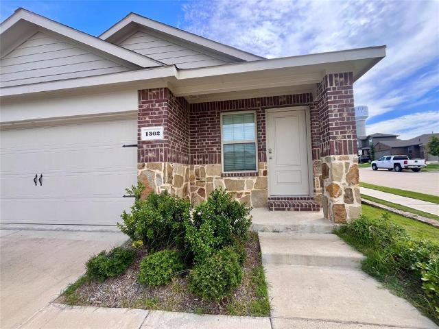 1302 Draper Lane