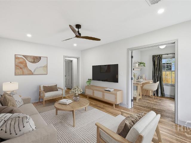 1302 E 53rd Street