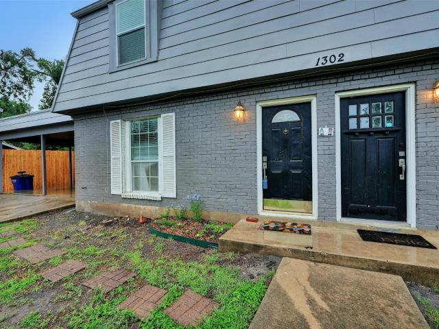 1302 E Saint Johns Ave # A