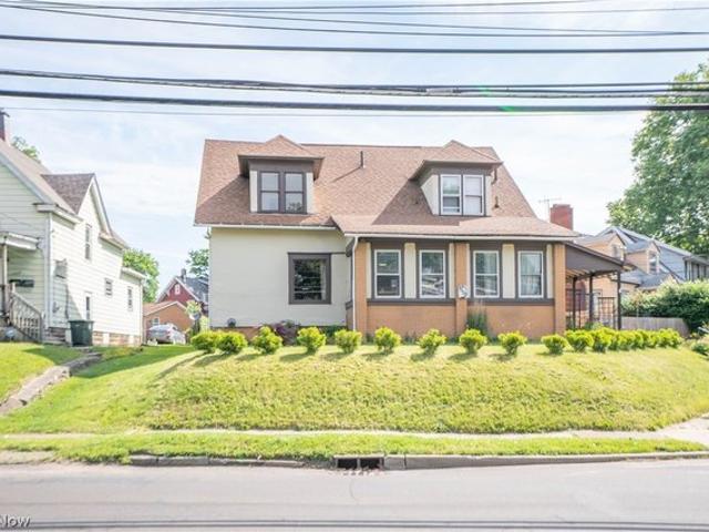 1302 Fulton Rd NW, Canton, OH 44703