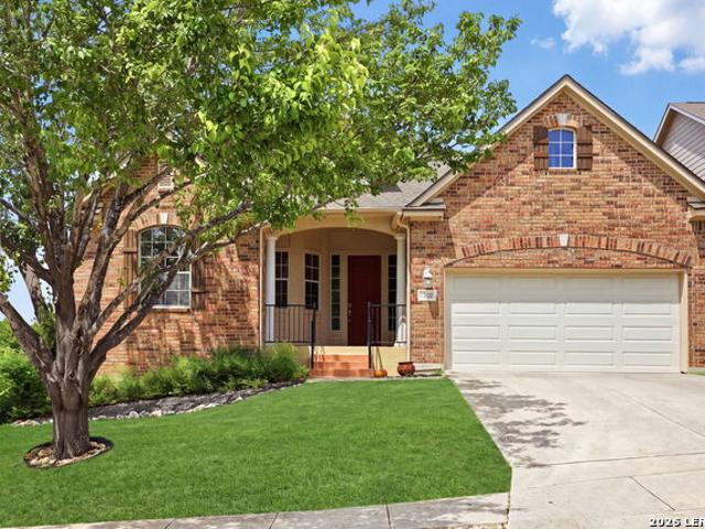 1302 Ganahl Ct