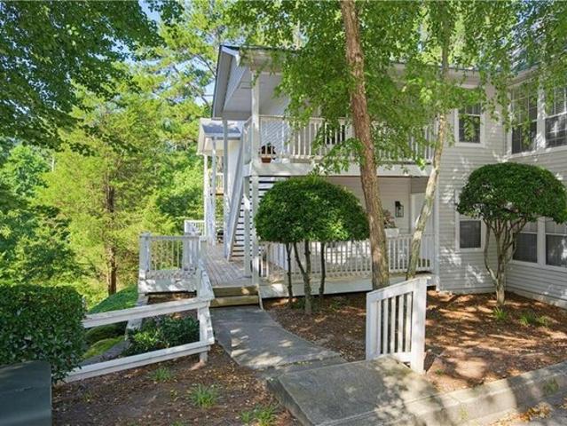 1302 Gettysburg Pl, Atlanta, GA 30350