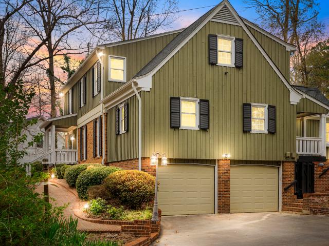 1302 Hermitage Road