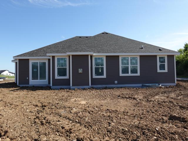 1302 Lynn Cir