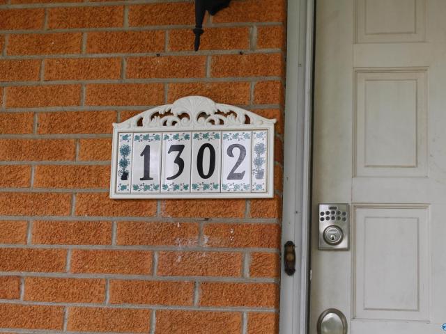 1302 Philpot Avenue