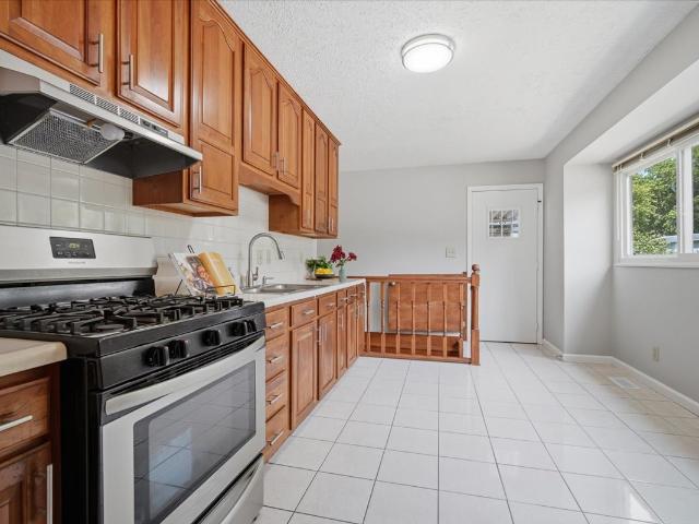 1302 Pinehurst Drive