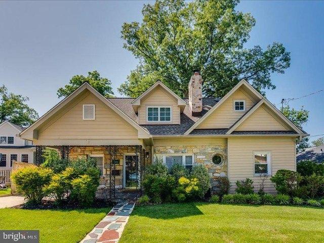 1302 Quincy St, Alexandria, VA 22302
