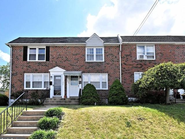 1302 Redwood Ln, Norristown, PA 19401