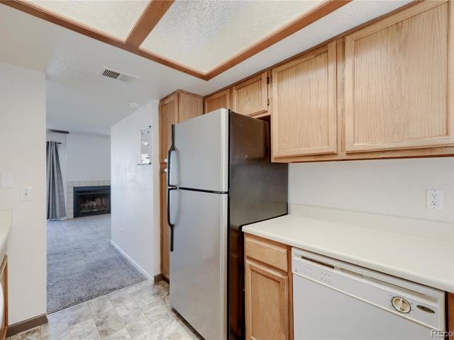 1302 S Cathay Court # 202