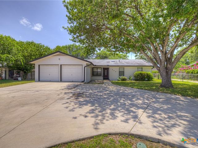 1302 S Mesquite Avenue