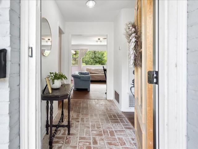 1302 Shadybrook Lane