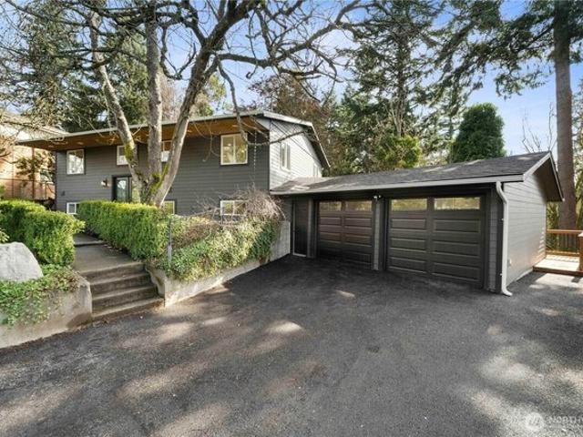 1302 th Ave SW, Burien, WA 98146