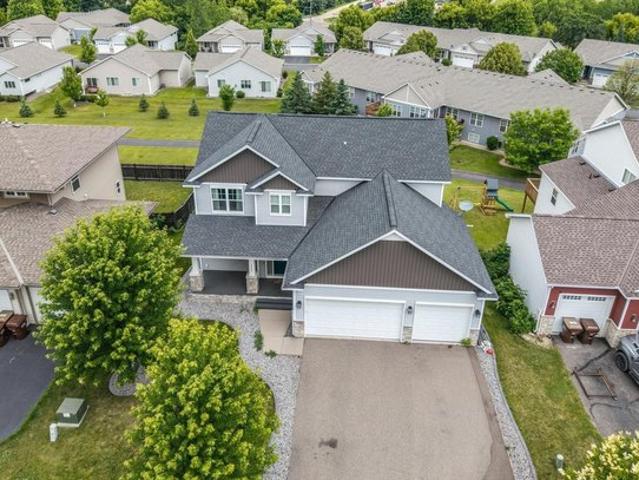 1302 Timber Ln, Buffalo, MN 55313