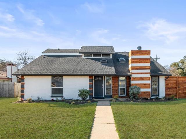 1302 Westwood Dr, Lewisville, TX 75067 | MLS #21162 | Compass