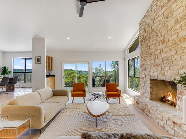1302 Wild Basin Landing, Austin, TX 78746 | MLS #3640