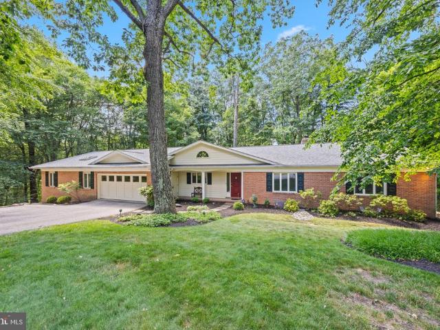 1302 Woodshole Road