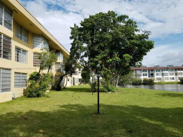 1302 191st St NE #A122, Miami, FL 33179