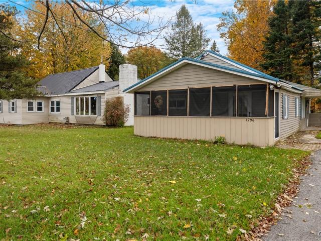 1302 & 1296 Fyler Road