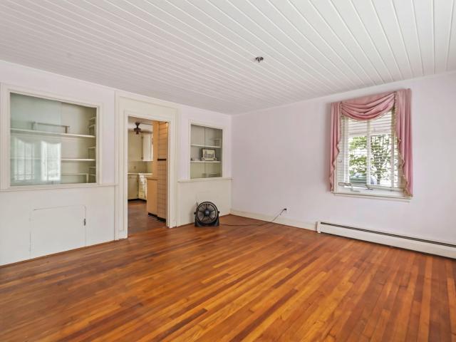 1302 9th Ave
