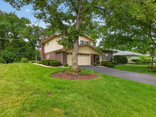 13030 S Cypress Ln, Palos Heights, IL 60463