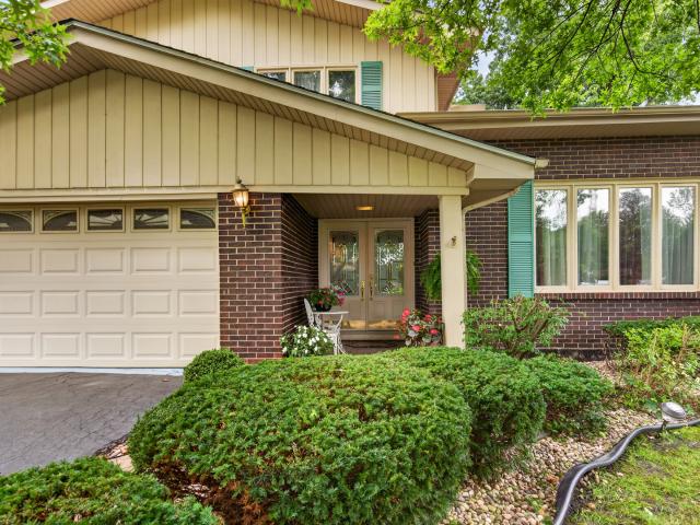 13030 S Cypress Lane