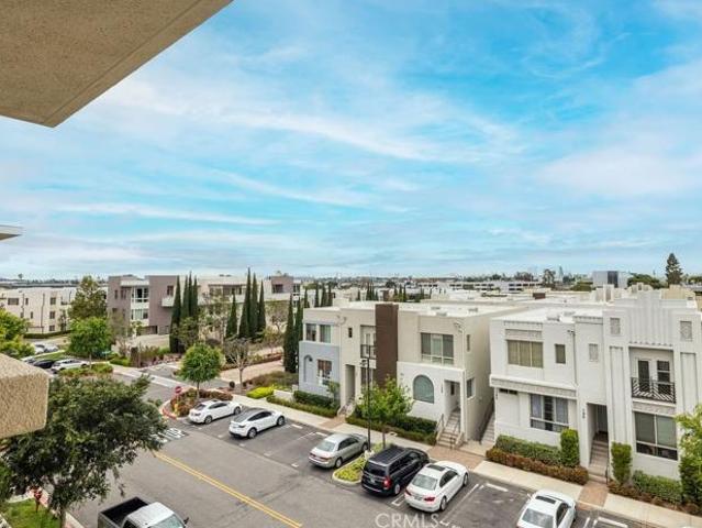 13032 Union Ave #401, Hawthorne, CA 90250