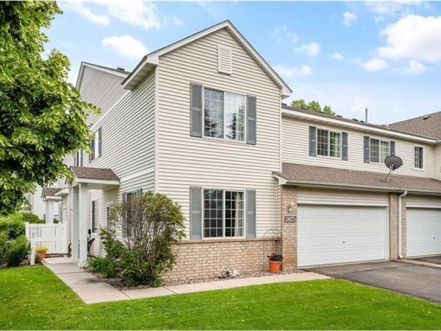 13037 Europa Trail Way N Unit A, Hugo, MN 55038