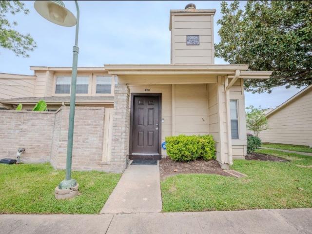 13034 Leader St, Unit 960, Houston, TX 77072 | MLS #83531