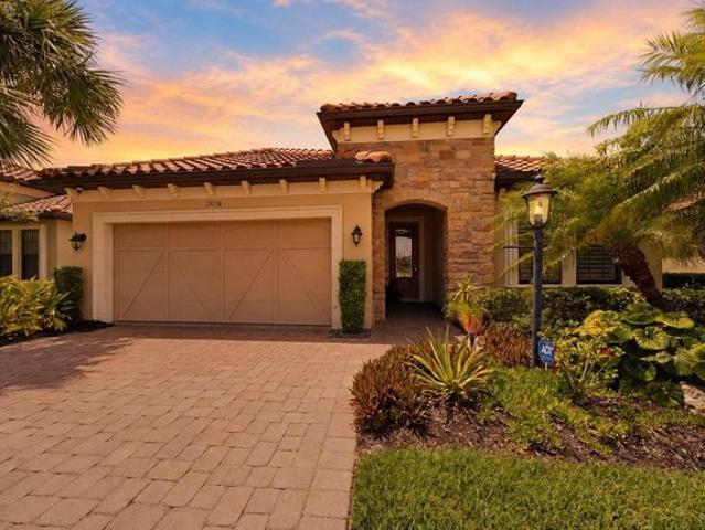 13038 Prima Dr, Bradenton, FL 34211