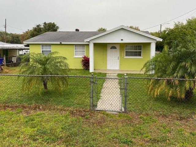 1303 Mayflower Dr, Lakeland, FL 33810