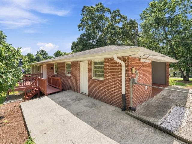 1303 Mohawk Drive