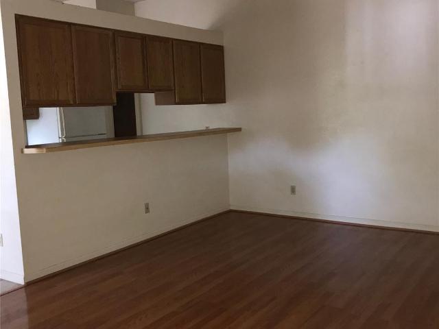 1303 N Bishop