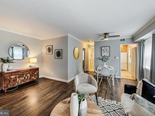 1303 N Ode Street # 215