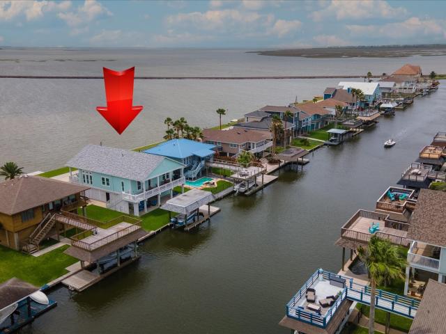1303 Blue Heron Street