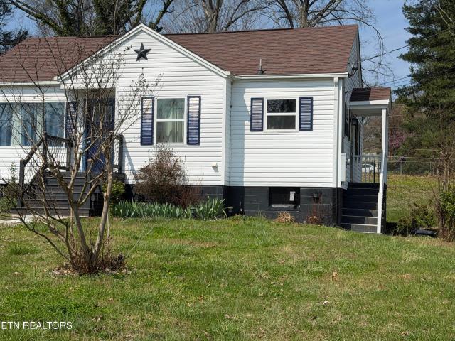 1303 Charles Dr NE, Knoxville, TN 37918 | MLS #1333 | Compass