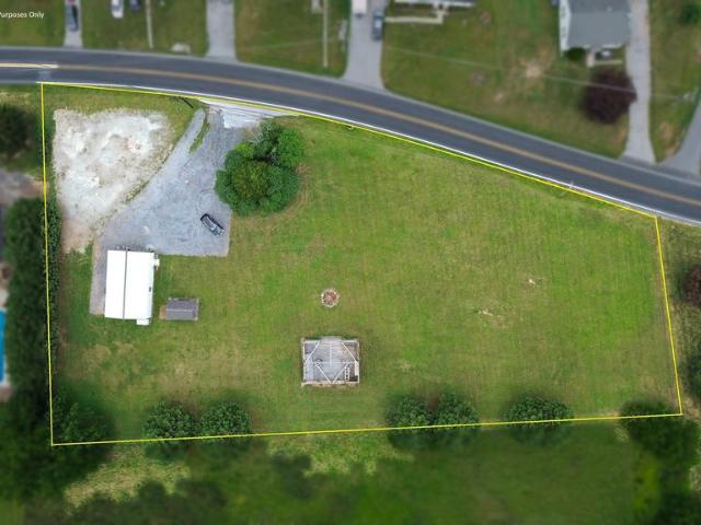1303 Cherrytown Road