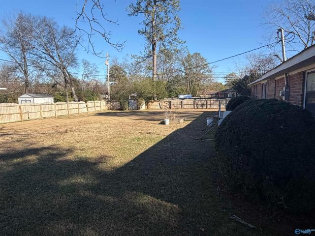 1303 Club View Drive NW