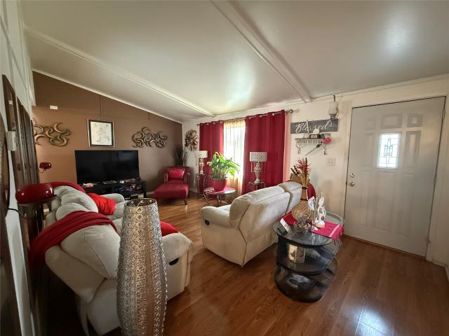 1303 E 17th Street