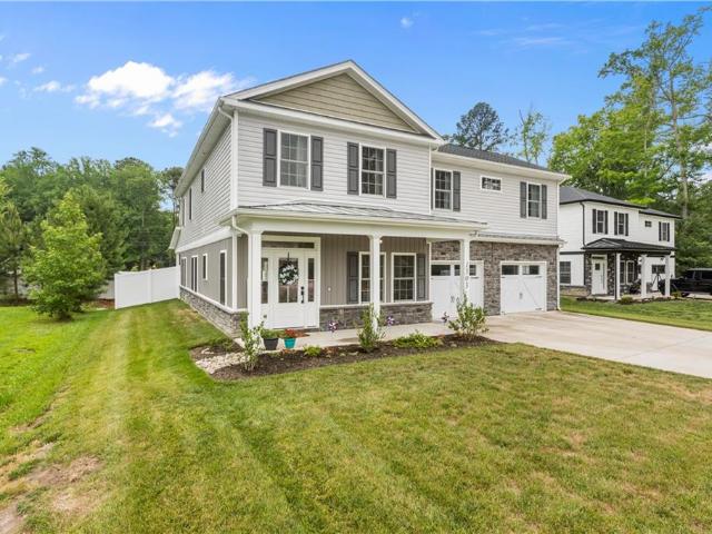1303 Fulton LN