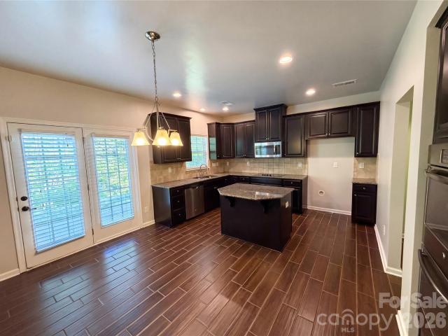 1303 Farm Branch Dr SW, Concord, NC 28027 | MLS #4402