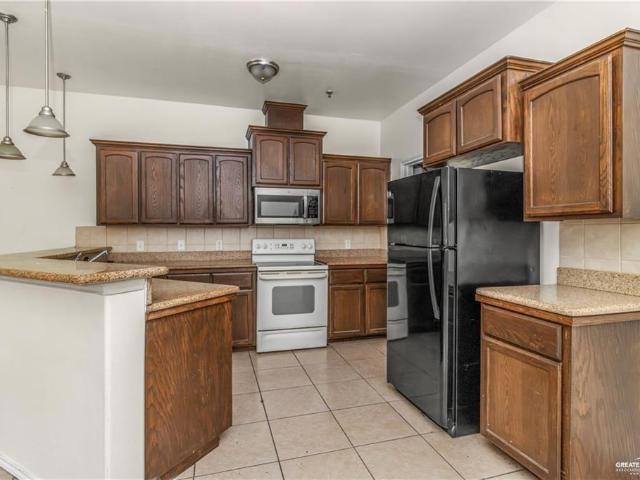 1303 Fig Avenue A