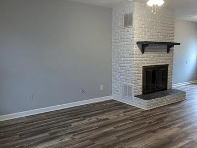 1303 Forest Knolls Cir, Winston Salem, NC 27101