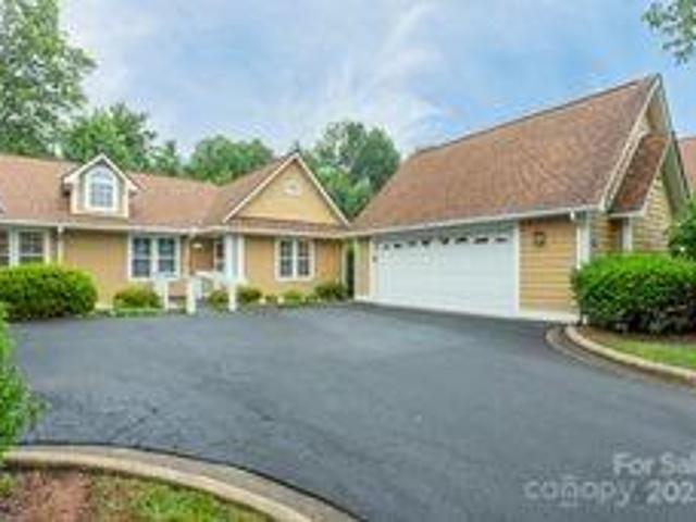 1303 Hyde Park Dr, Asheville, NC 28806 | MLS #4274