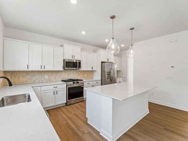 1303 Hadley Hills Drive NE