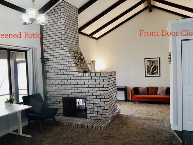 1303 Kingsridge Ct, Normal, IL 61761