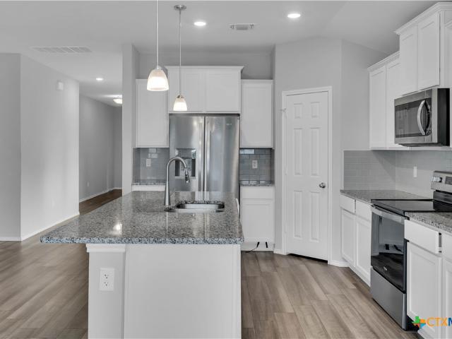 1303 Prospector Trail